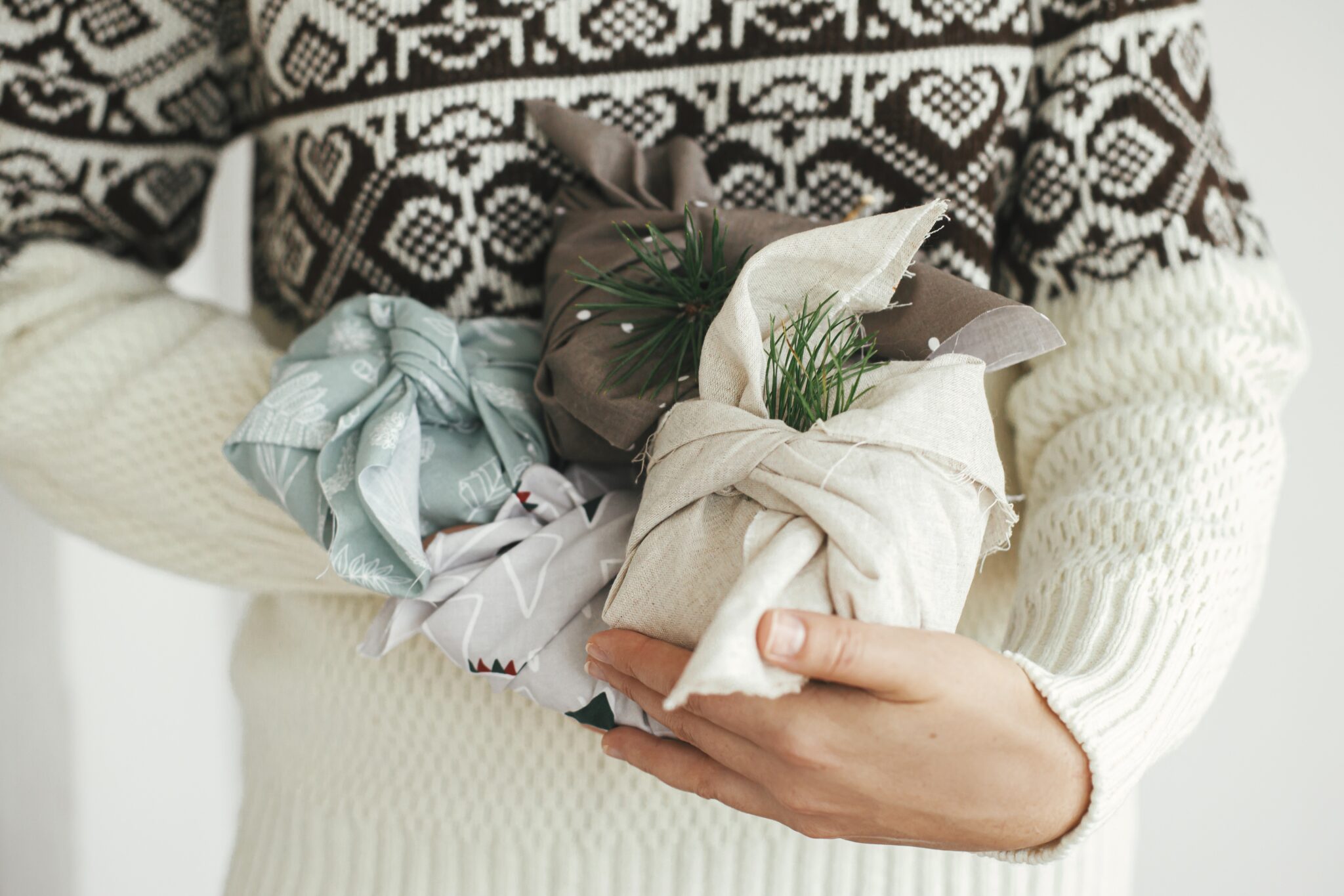 18 Creative DIY Wrapping Paper Ideas For Every Occasion